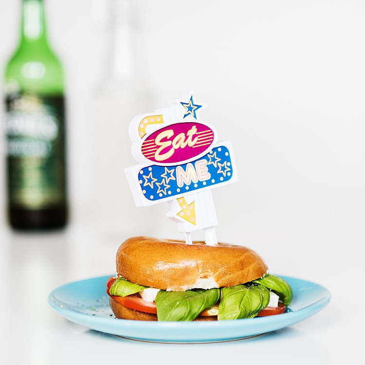 Letrero Luminoso para Comida Eat Me