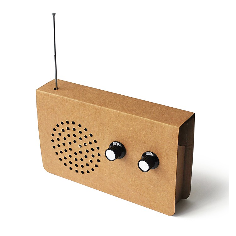 Radio FM y Altavoz de Cartón